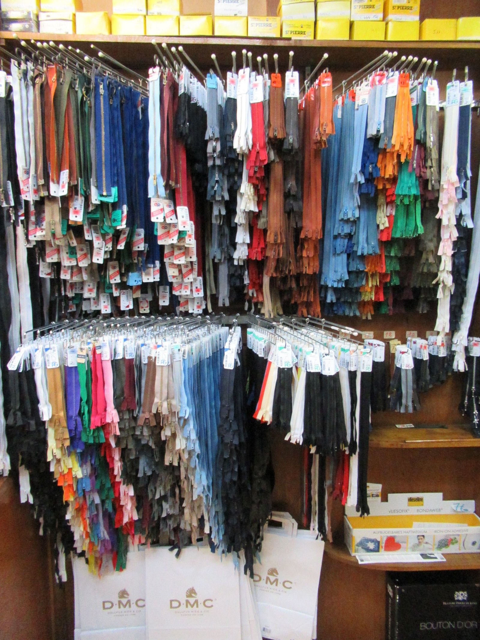 Accessoires de mercerie photo gratuite